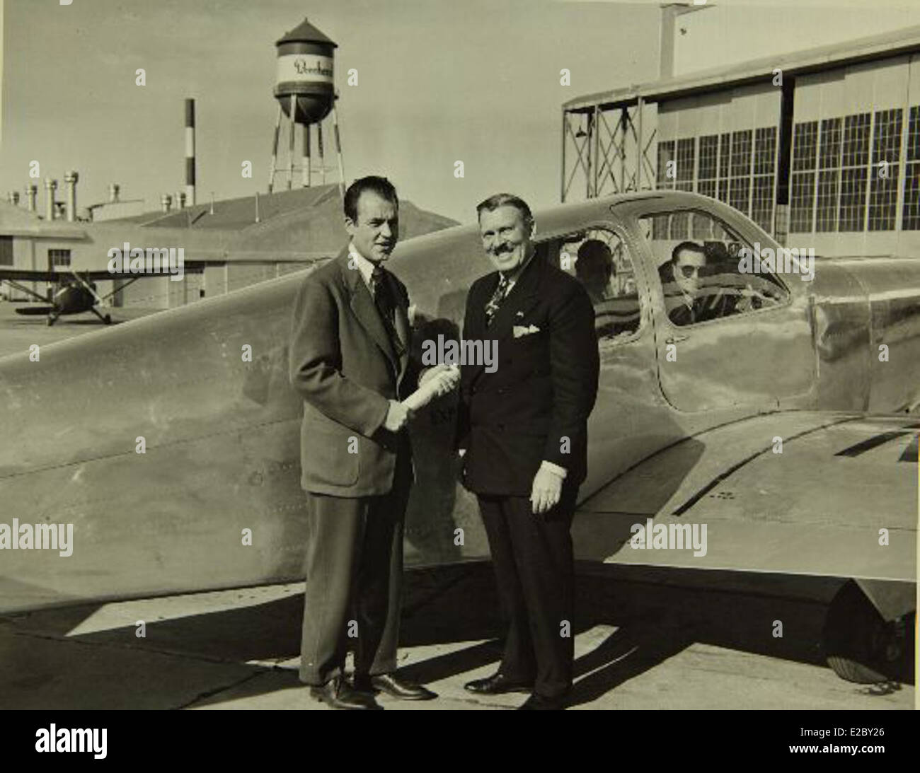 Roscoe Turner was an American aviator, known for his participation in ...