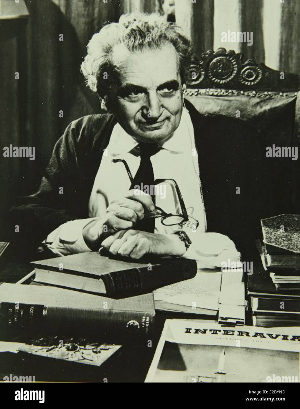 Theodore Von Karman, a pioneering figure in aeronautics, contributed ...