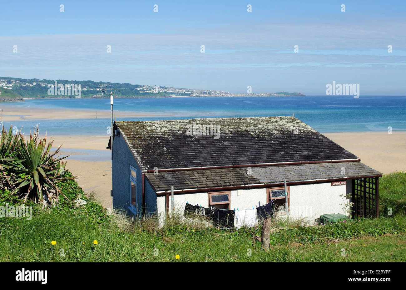 A Chalet overlooking the beach at Hayle in Cornwall, UK Stock Photo - Alamy