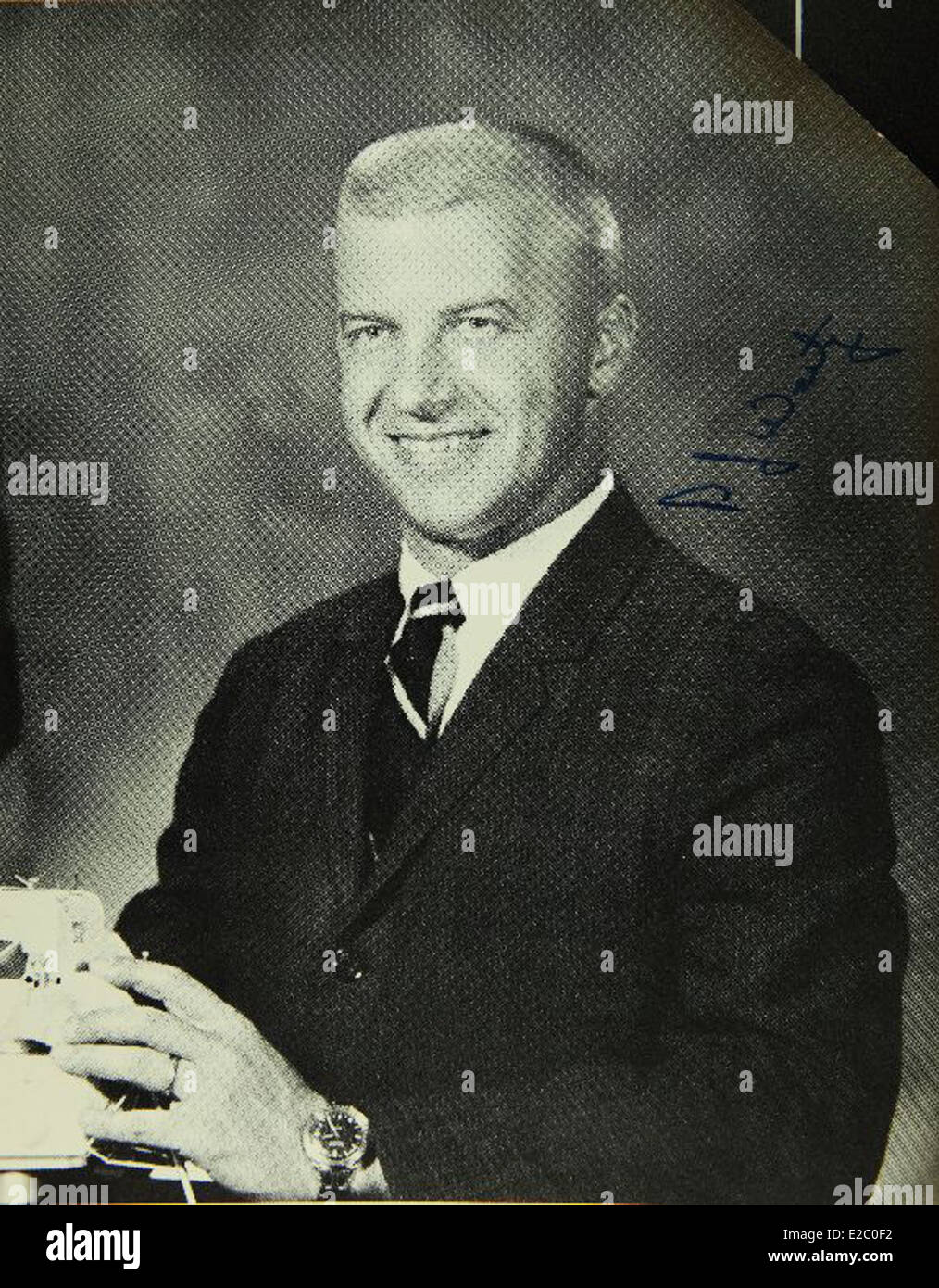 Paul Weitz, an astronaut and aviation pioneer, is featured in this ...