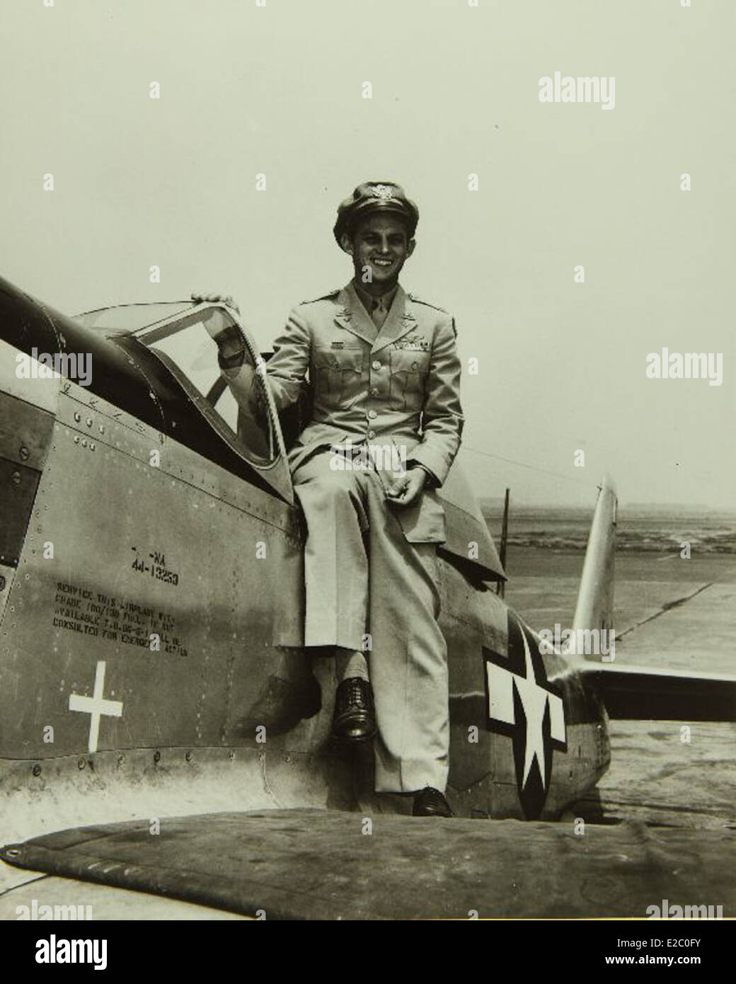 George plane hi-res stock photography and images - Alamy