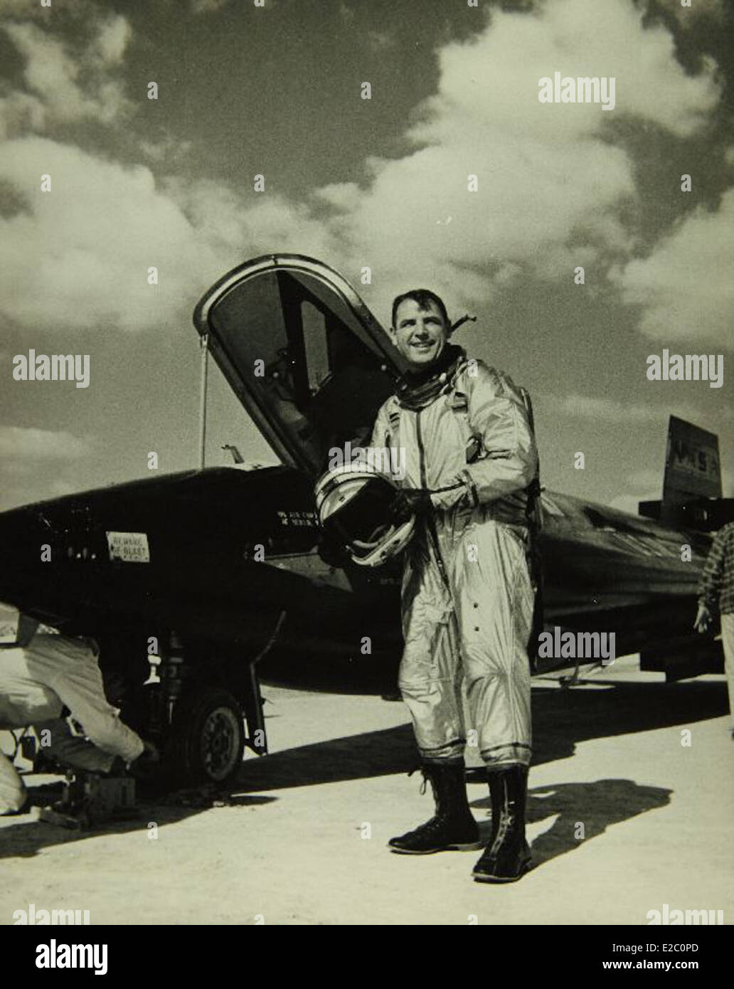 Major Bob White was a prominent figure in aviation, contributing to ...