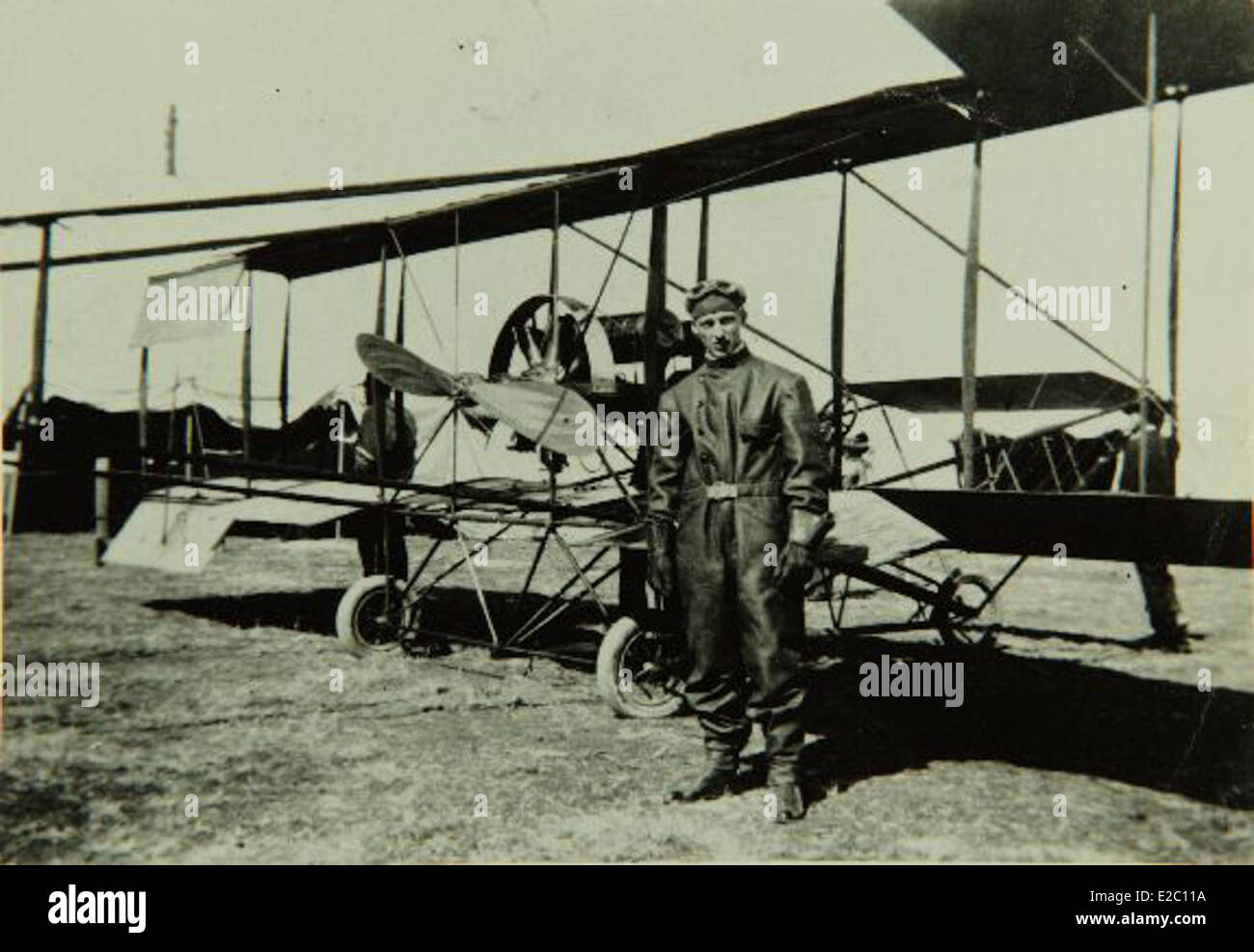 Charles Willard was a pioneering aviator whose contributions to early ...