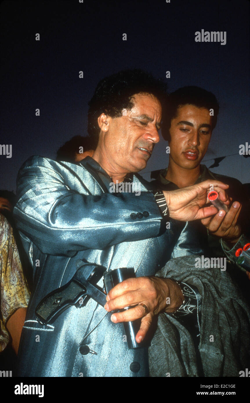 Gaddafi dead hi-res stock photography and images - Alamy
