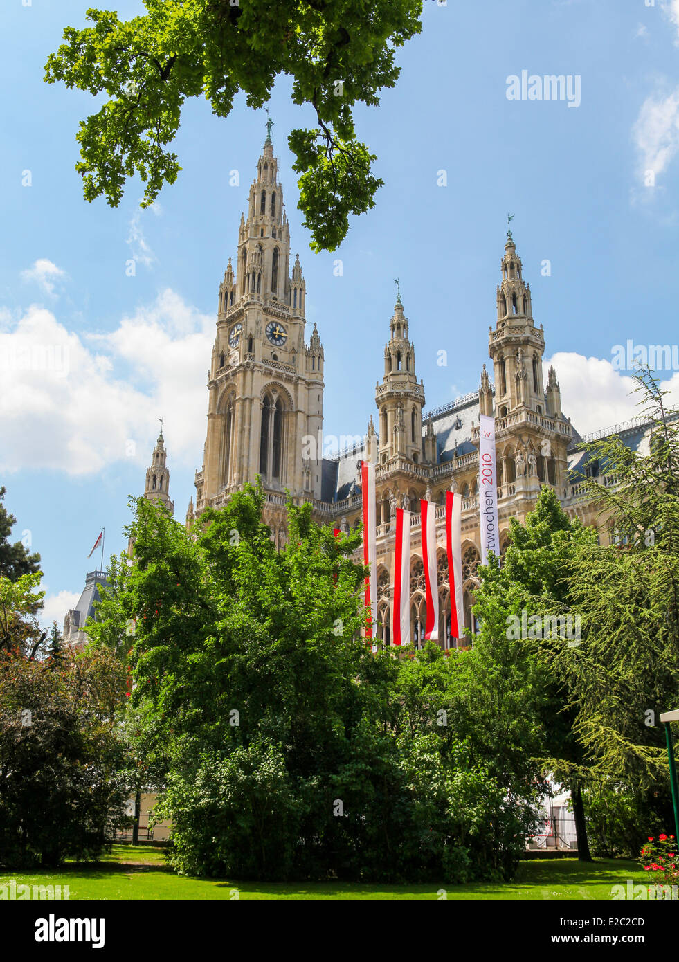 Rathaus city hall vienna hi-res stock photography and images - Alamy