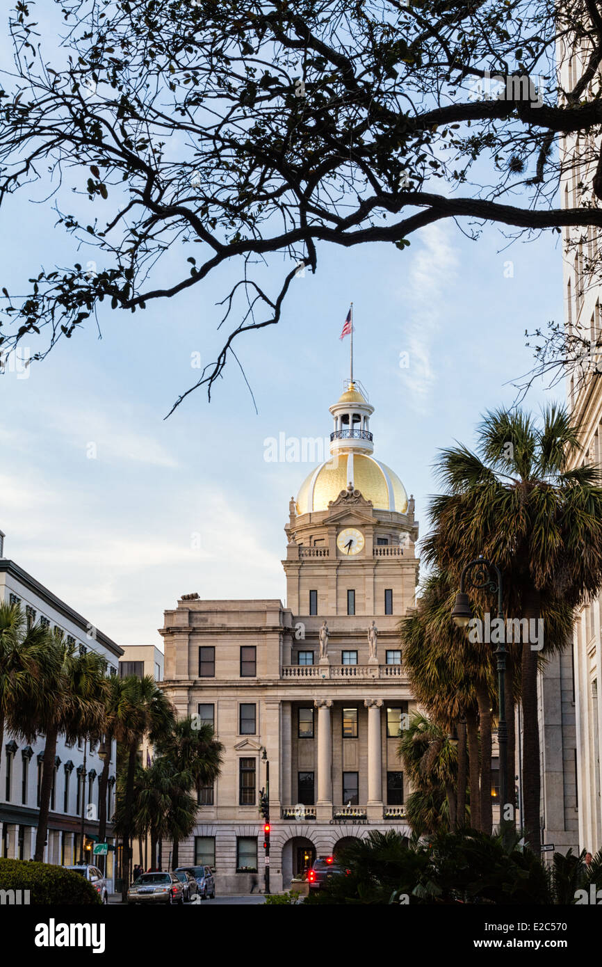 Gold Domed City Hall in Savannah, Georgia Stock Photo - Alamy