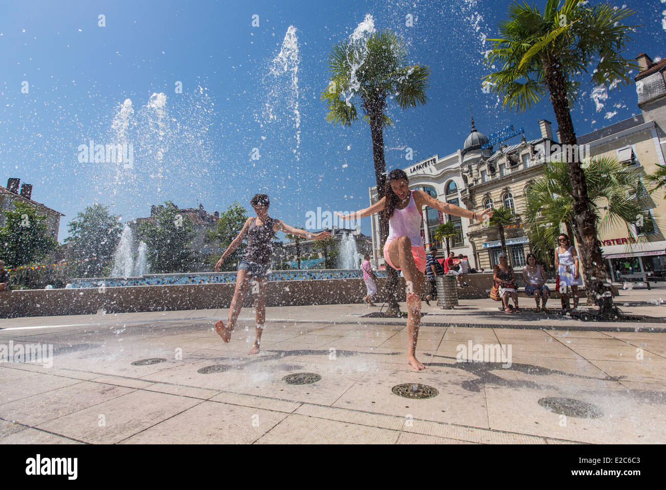 Teen france summer hi-res stock photography and images - Alamy