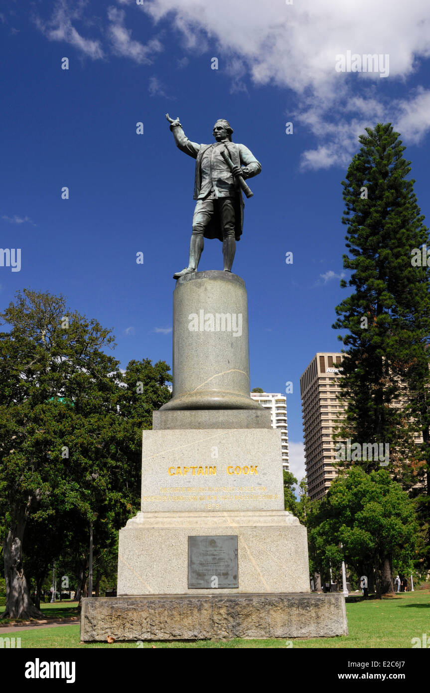 Sydney captain cook statue hi-res stock photography and images - Alamy