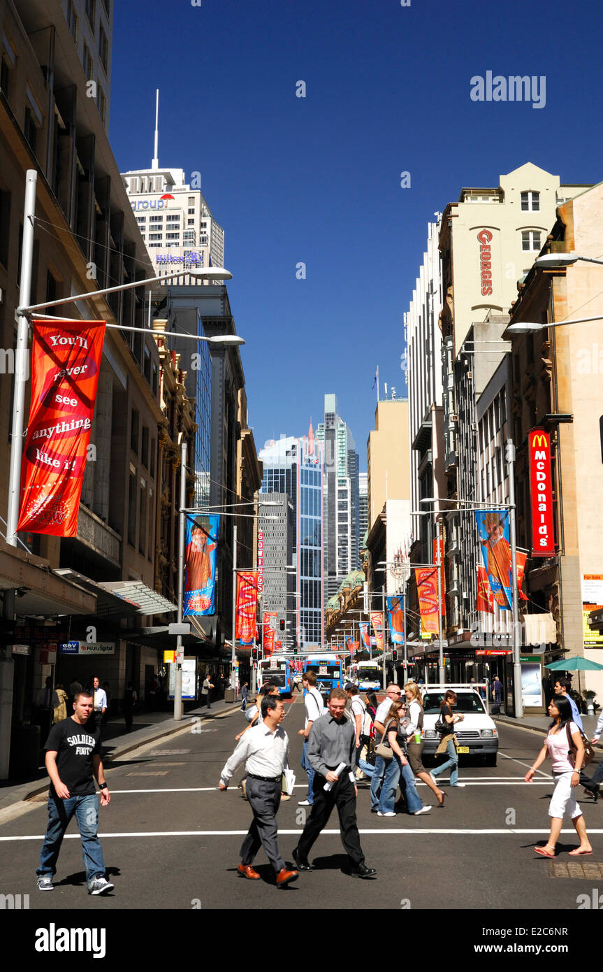 Australia, New South Wales, Sydney, George Street, pedestrians crossing ...