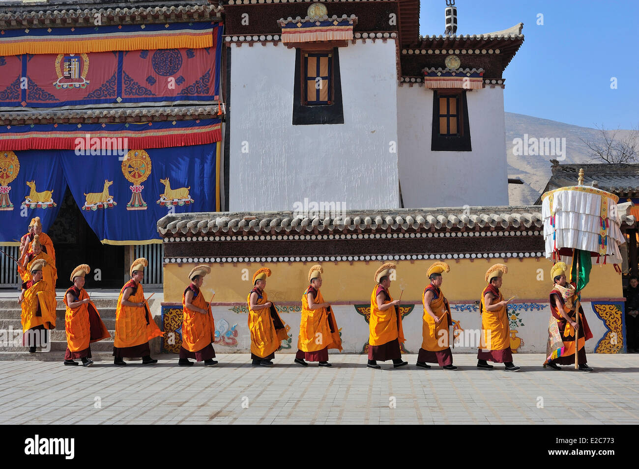 China, Qinghai, Amdo, Tongren, Monastery of Gomar, Losar, Opening ...