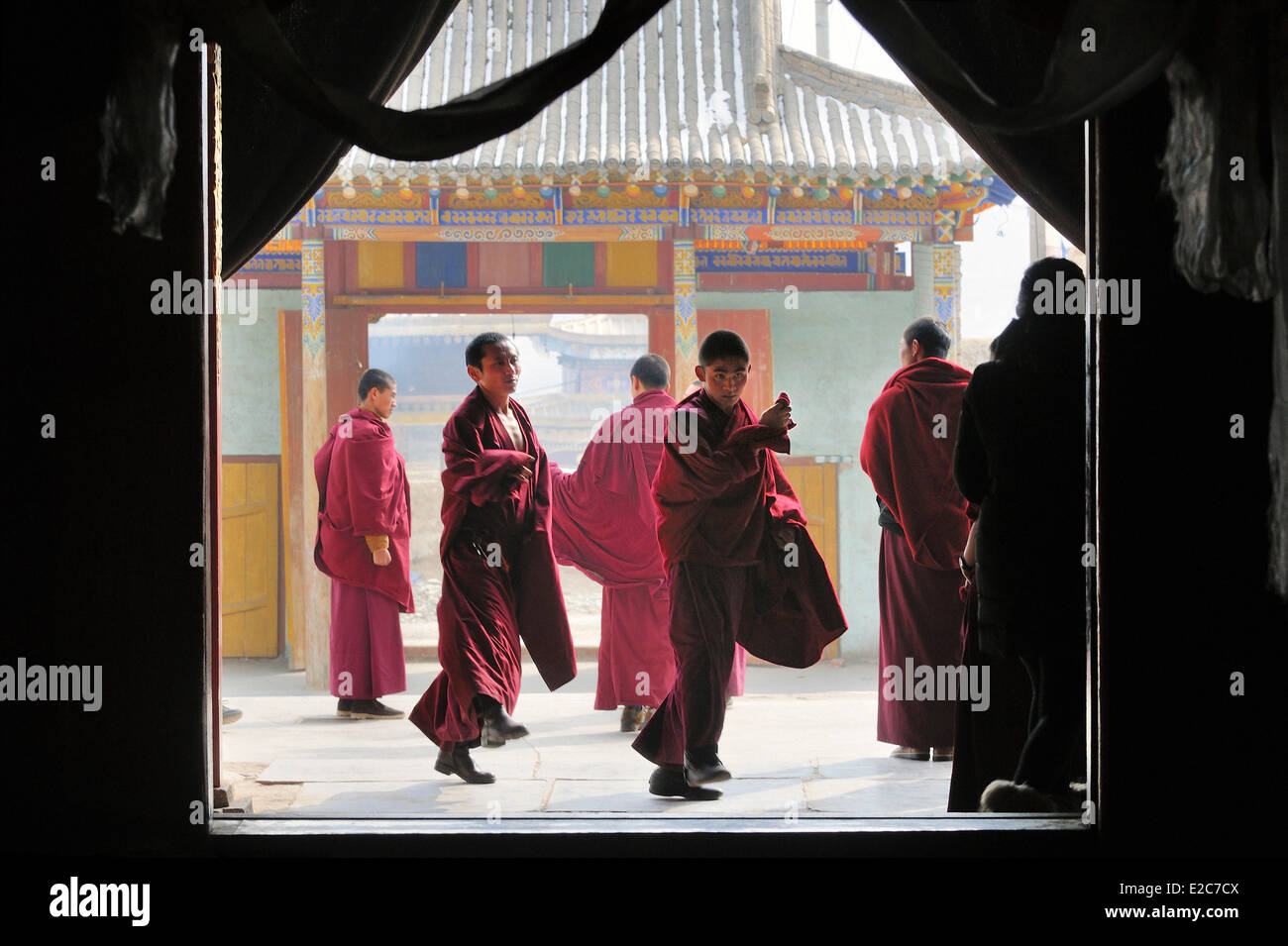 China, Qinghai Province, Amdo, Tongren, Monastery of Rongwo (Longwu Si ...