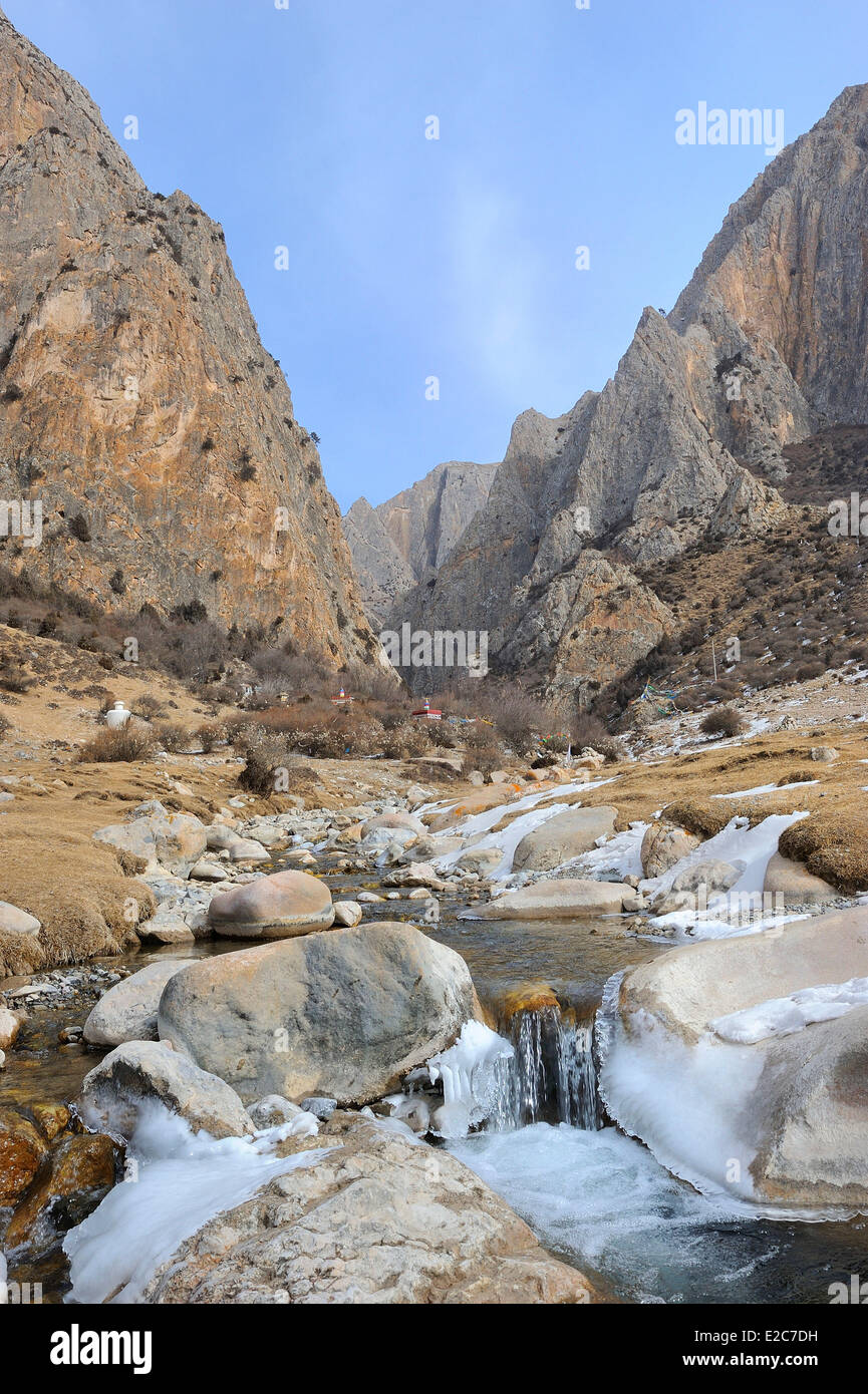 China, Gansu Province, Amdo, Xiahe county, Ganjia, Stream on the way to ...