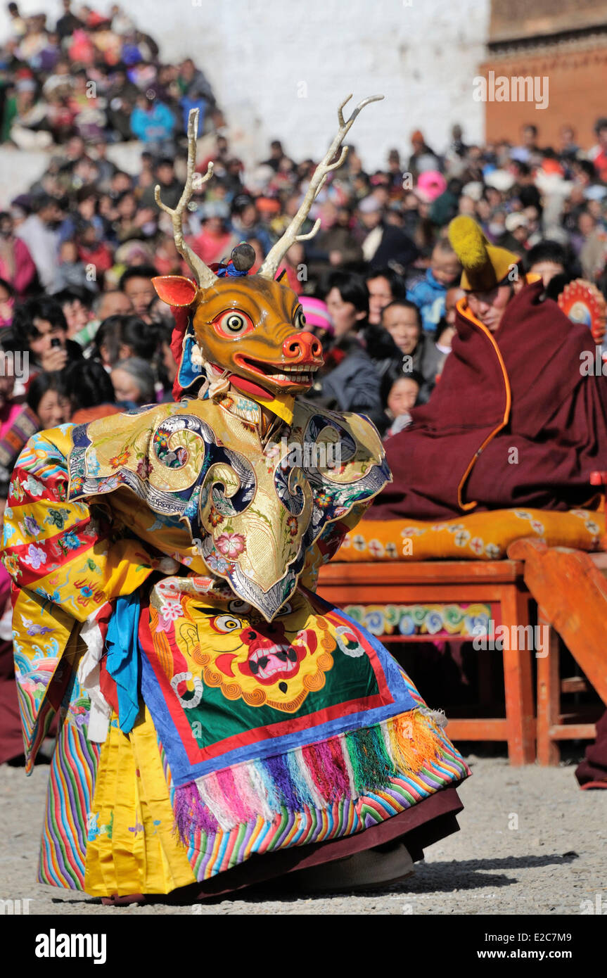 Deer dance hi-res stock photography and images - Alamy