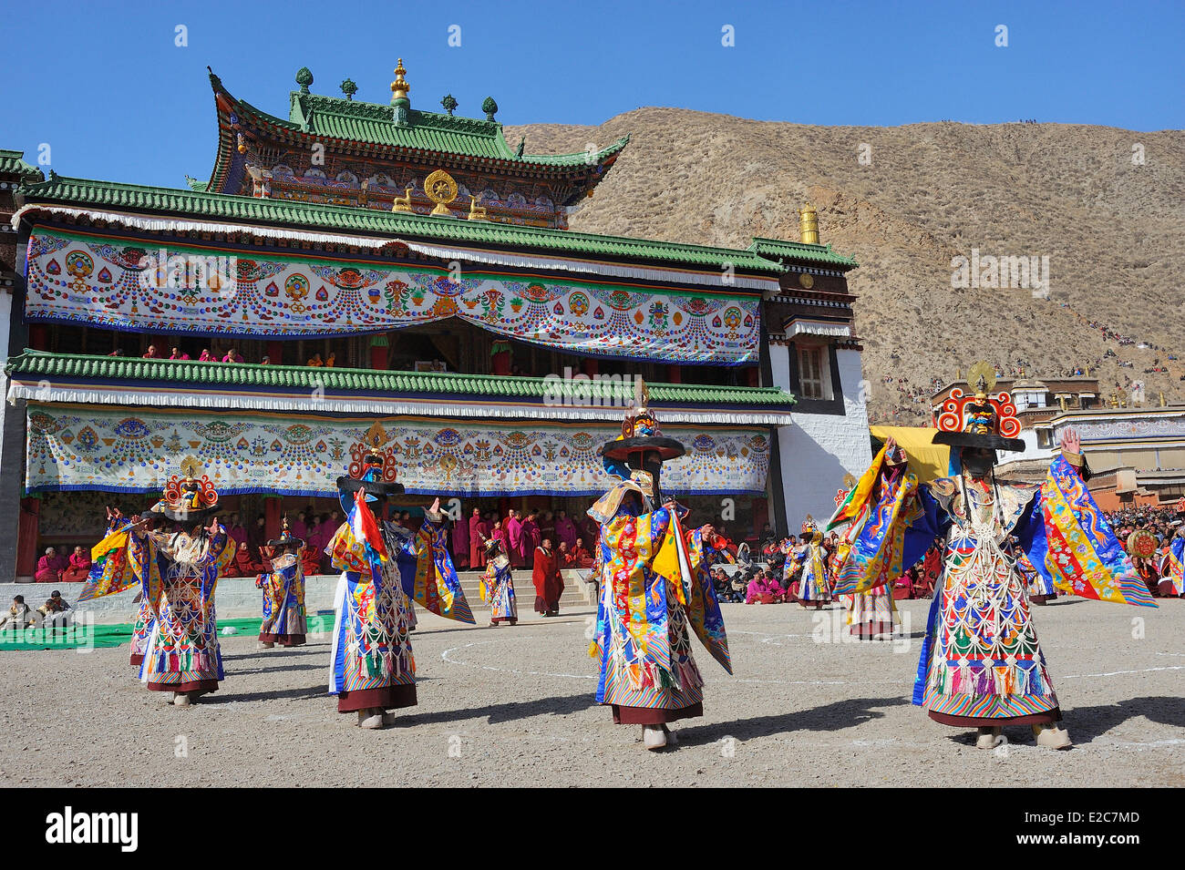 Losar dance hi-res stock photography and images - Alamy