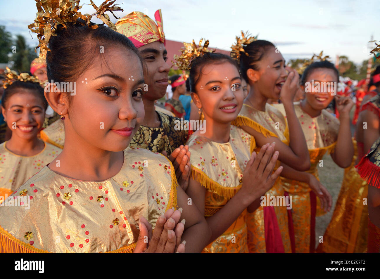 Indonesia, Sumbawa, Sumbawa Besar, festival with folk dances of the ...
