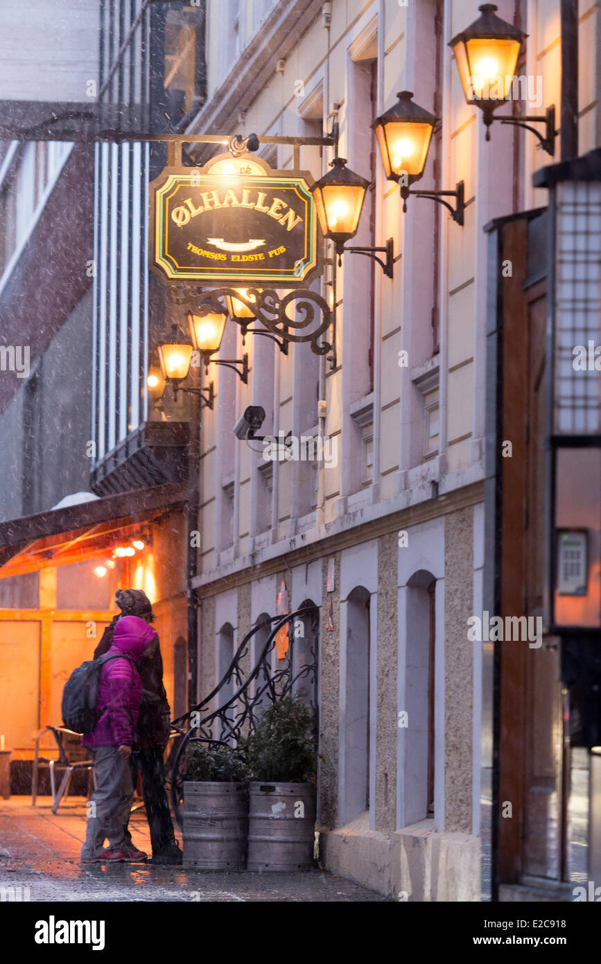 Oldest pub in town hi-res stock photography and images - Alamy
