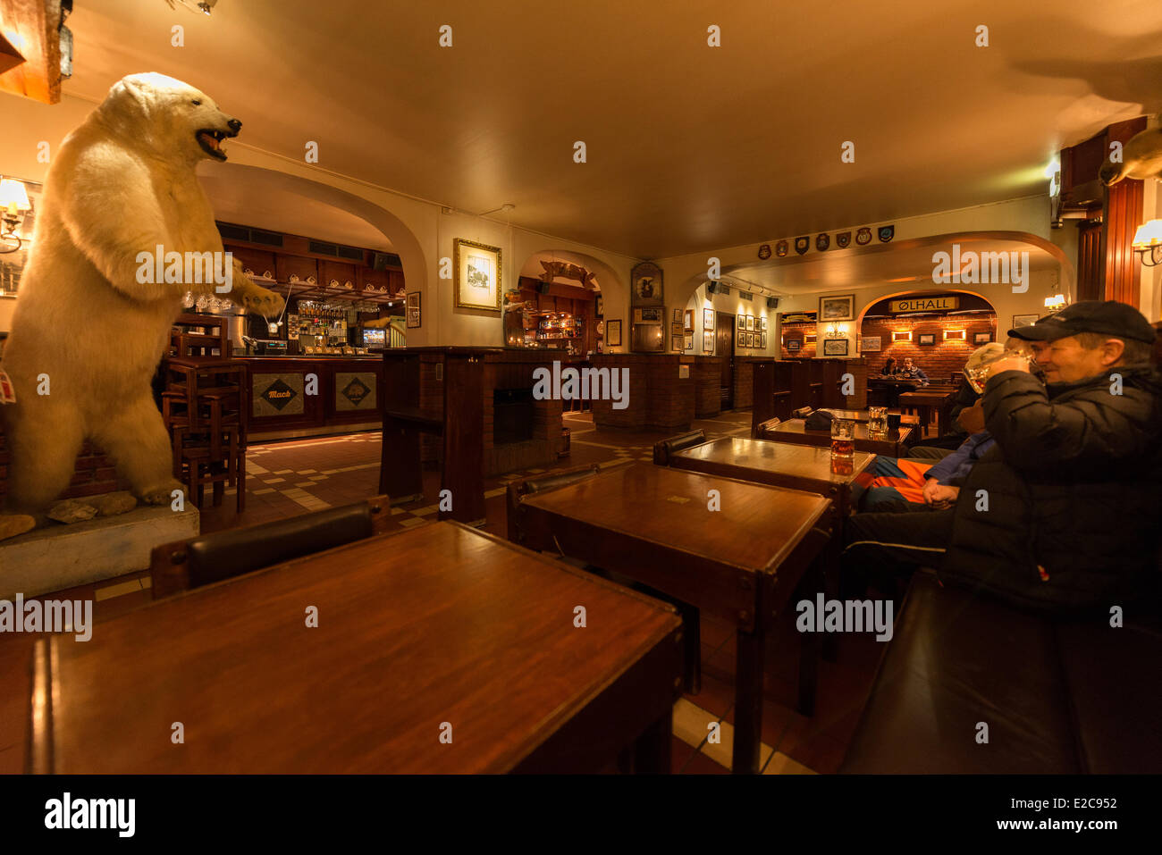 Oldest Pub In Town High Resolution Stock Photography and Images - Alamy