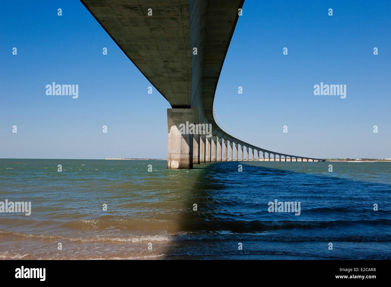 France, Charente Maritime, Ile de Re, Rivedoux Plage, the bridge across ...