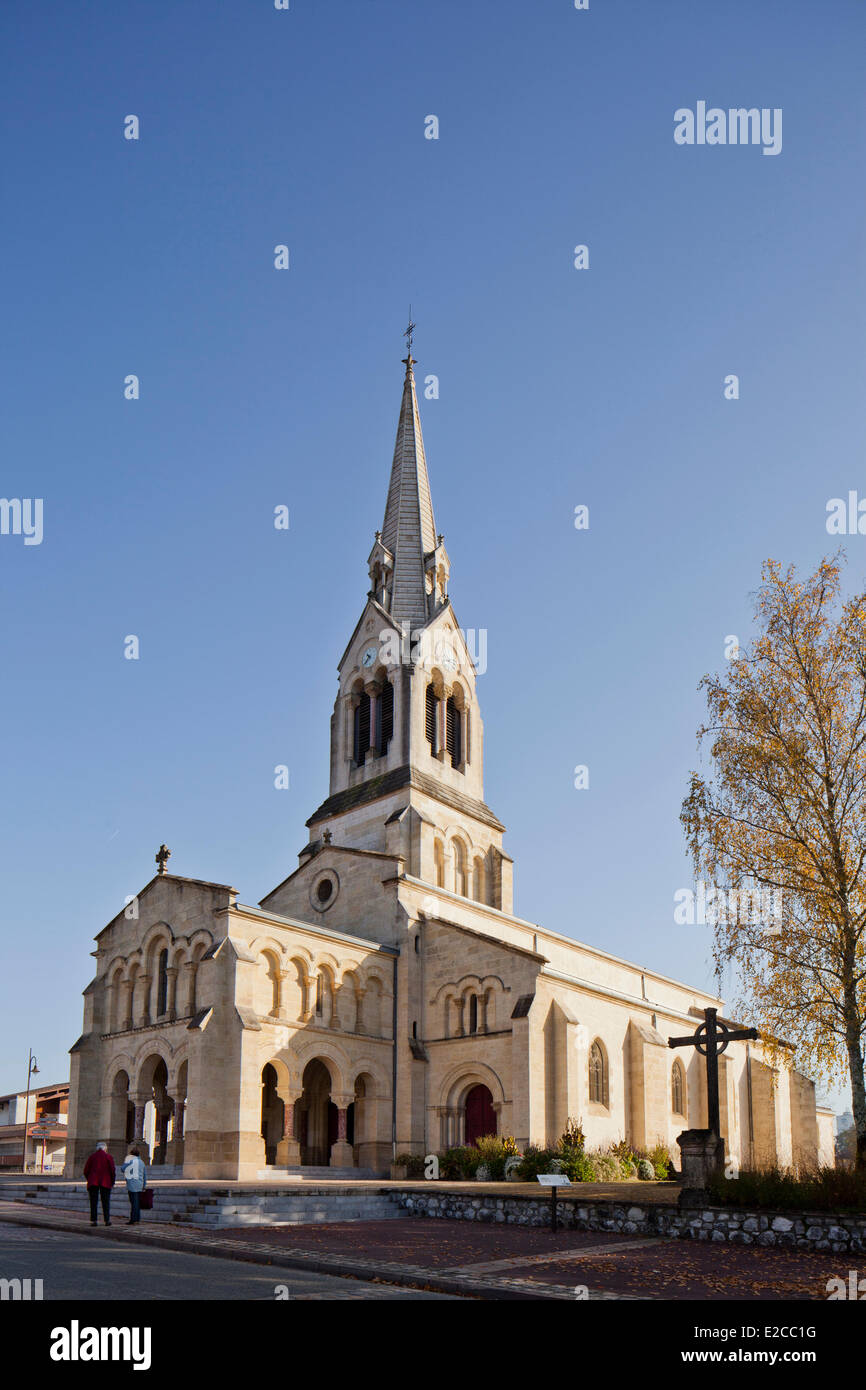 France, Landes, Rion des Landes, church Stock Photo - Alamy