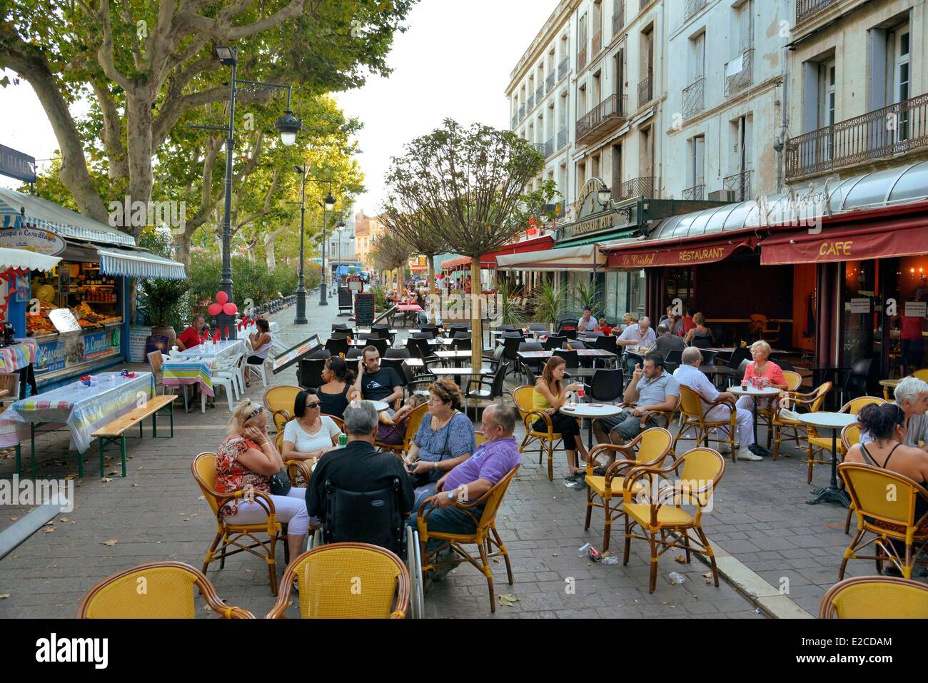 France, Herault, Beziers, Paul Riquet path, coffee terraces during ...
