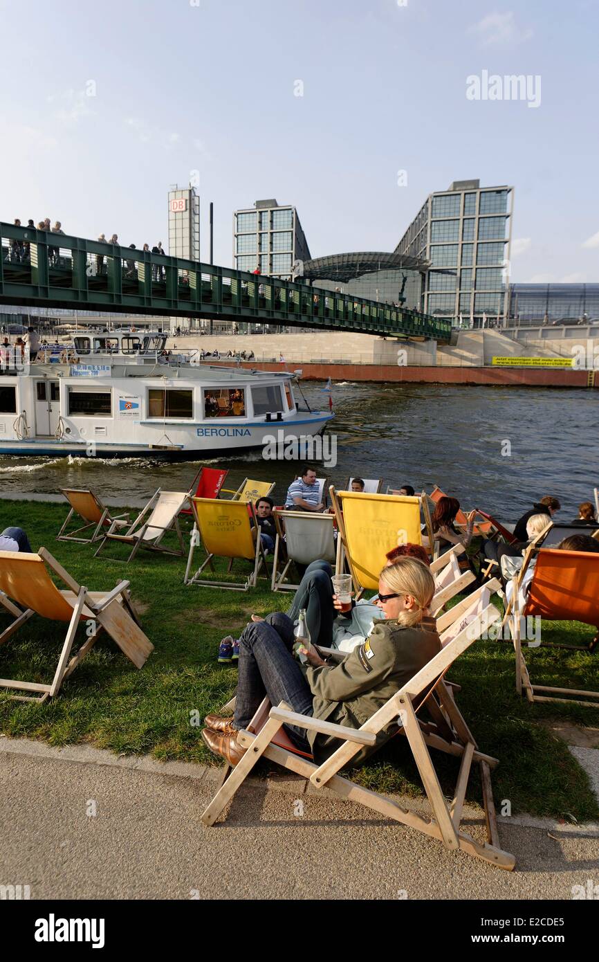 Germany, Berlin, terraces of bars on the dock Ludwig Ufer Stock Photo ...