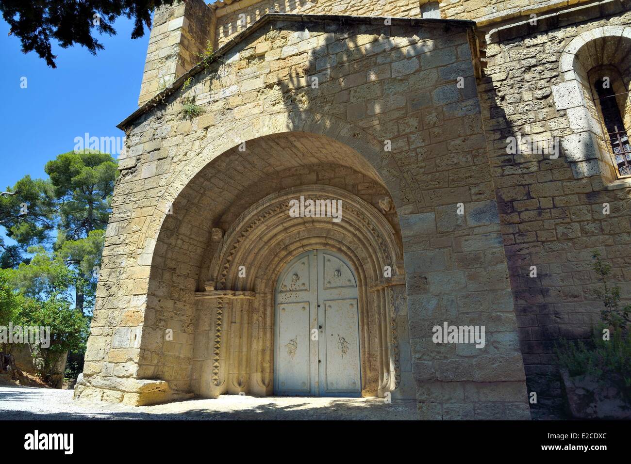 Hurch door hi-res stock photography and images - Alamy