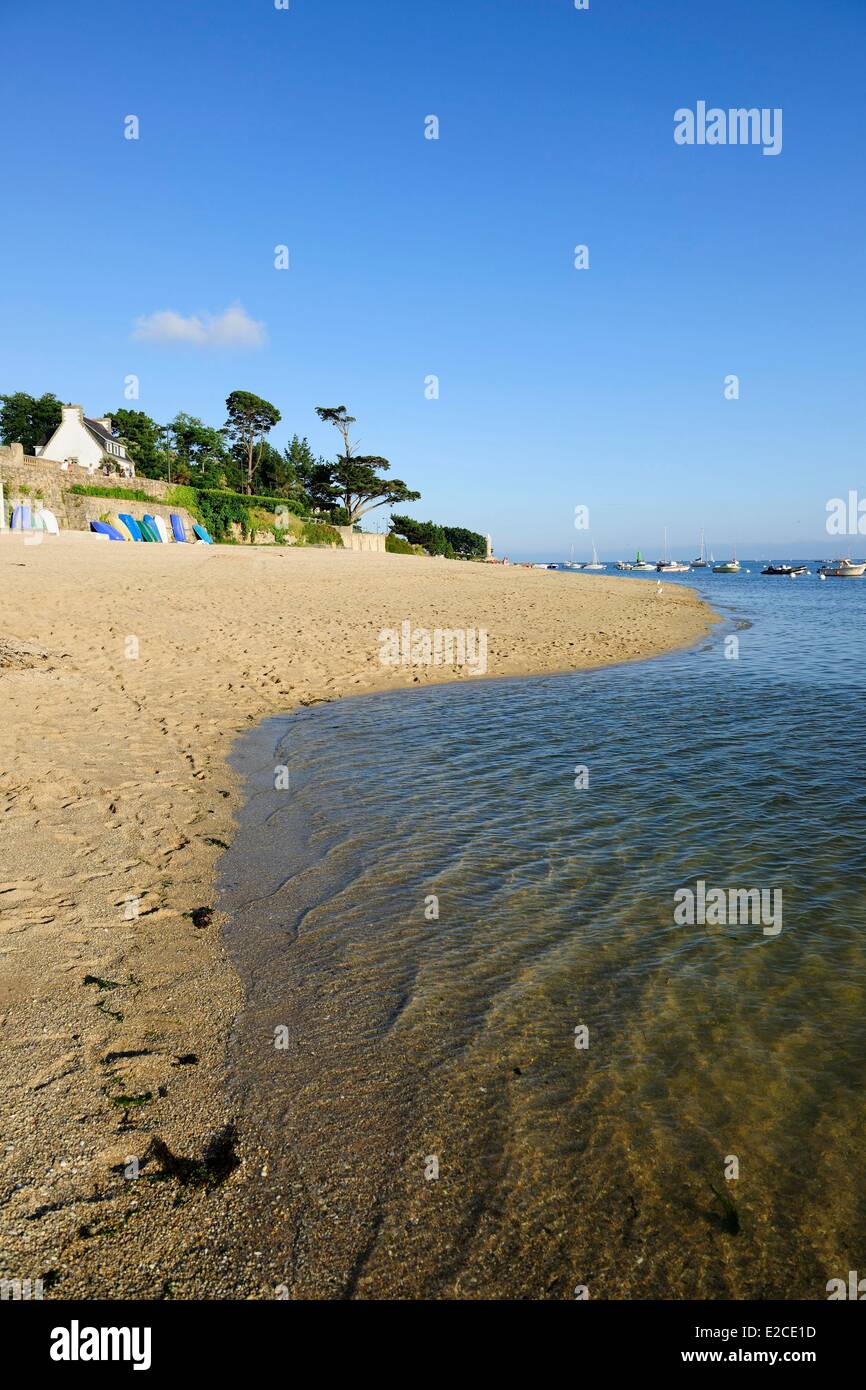 France, Finistere, Benodet, Coq beach in the Odet estuary Stock Photo ...