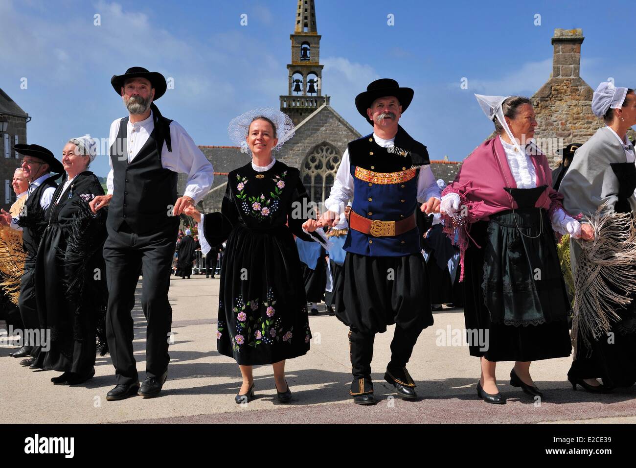 Traditional breton outfit hi-res stock photography and images - Alamy
