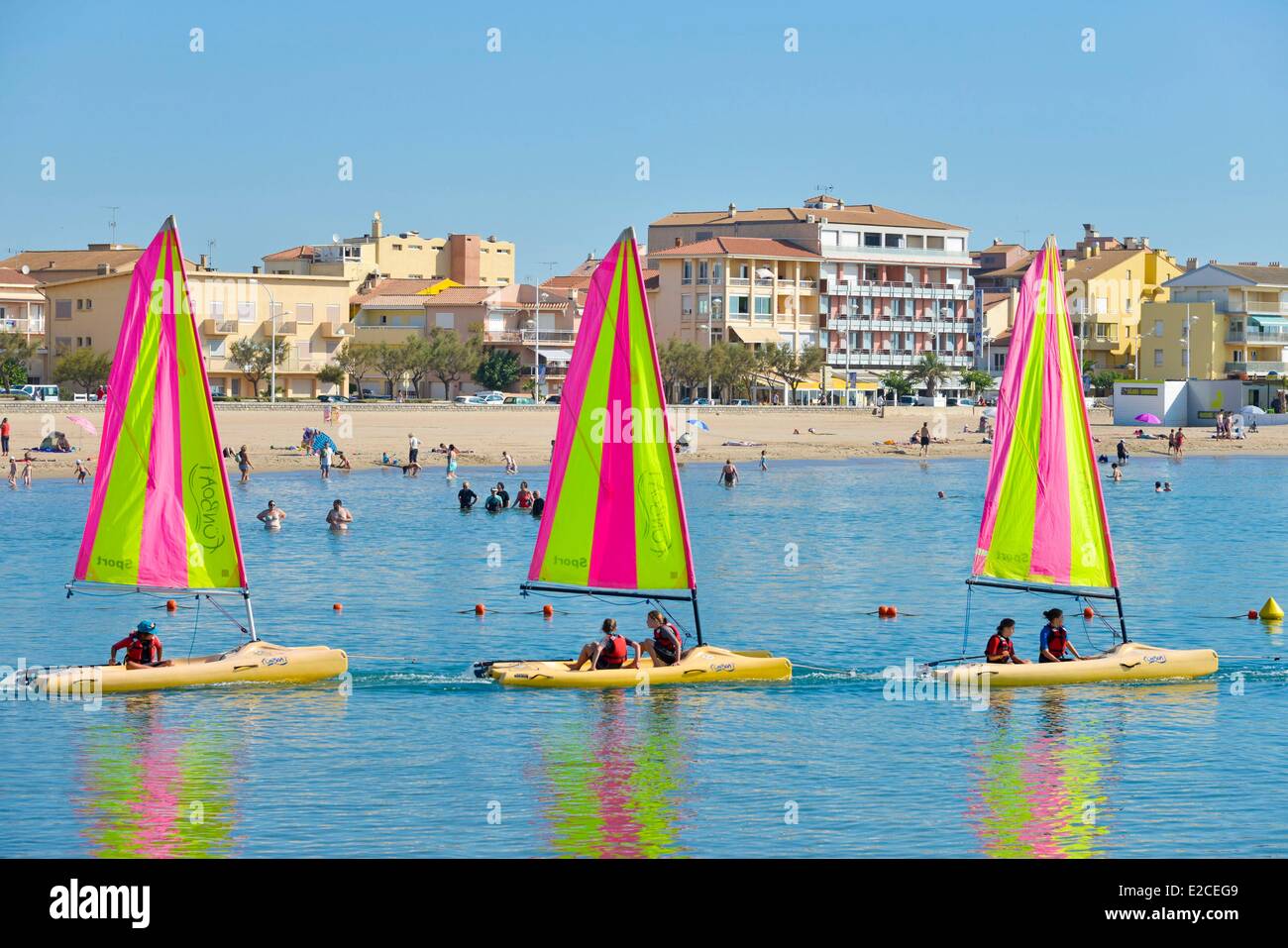 Valras plage sea beach hi-res stock photography and images - Alamy
