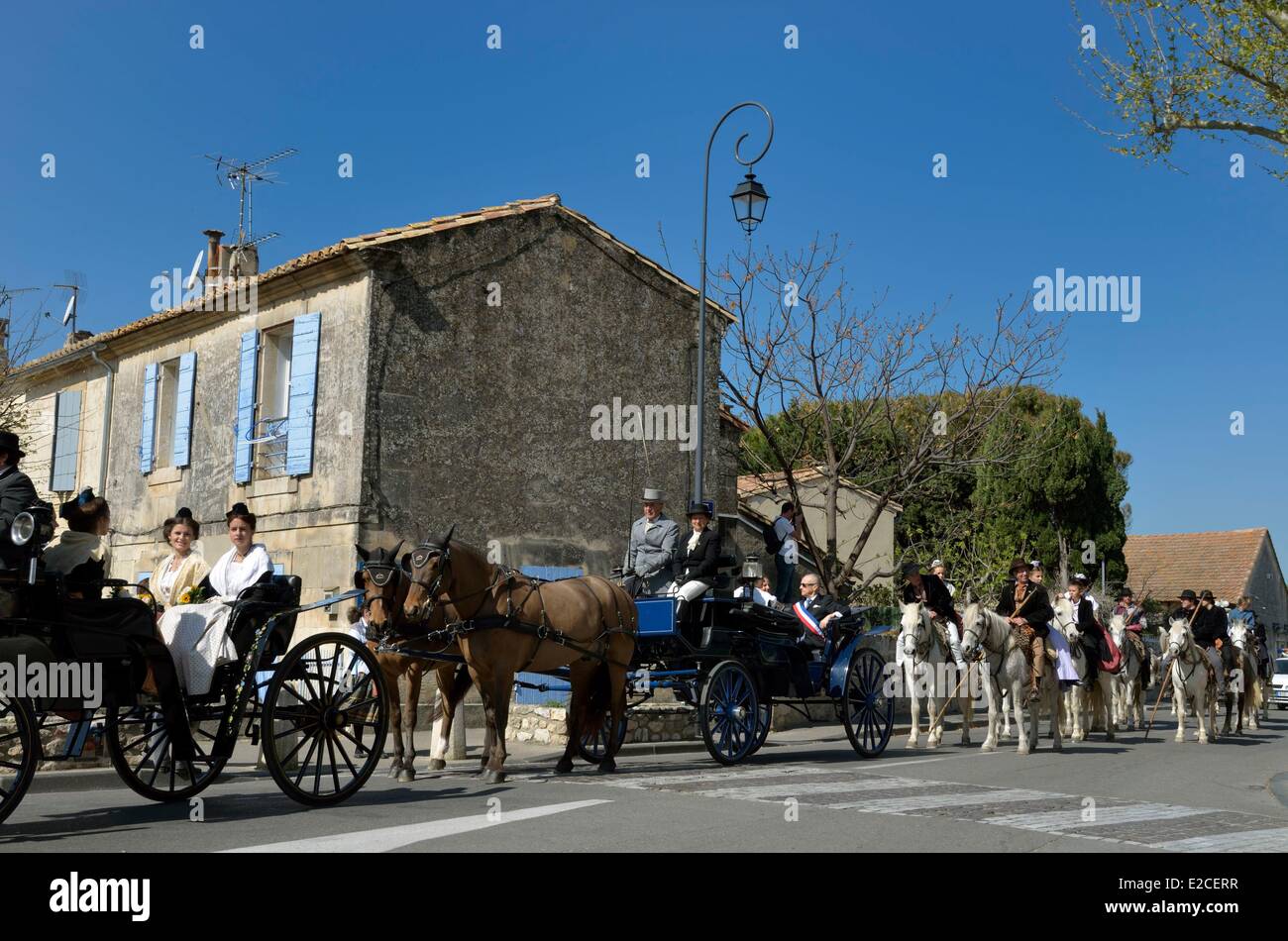 Traditional provencal house hi-res stock photography and images - Alamy