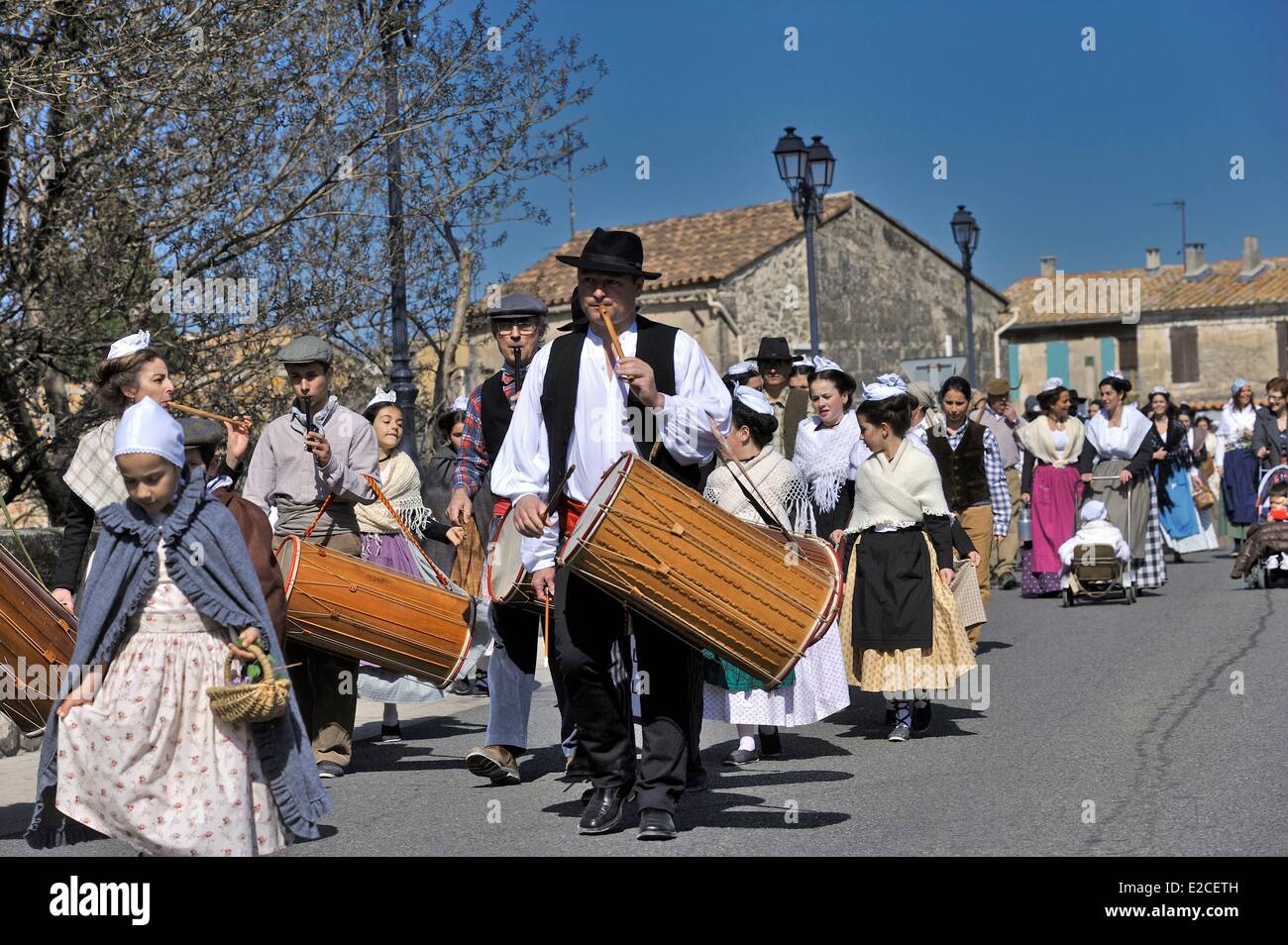 France, Bouches du Rhone, Fontvieille, Fete des Moulins (Mills Festival ...