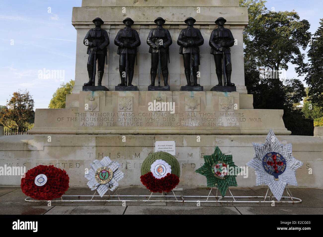 United Kingdom, London, Westminster, Saint James's Park, the Guards ...