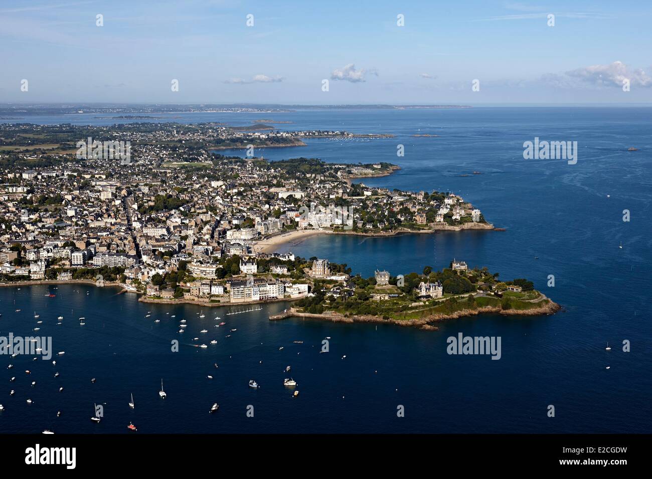 Moulinet france hi-res stock photography and images - Alamy