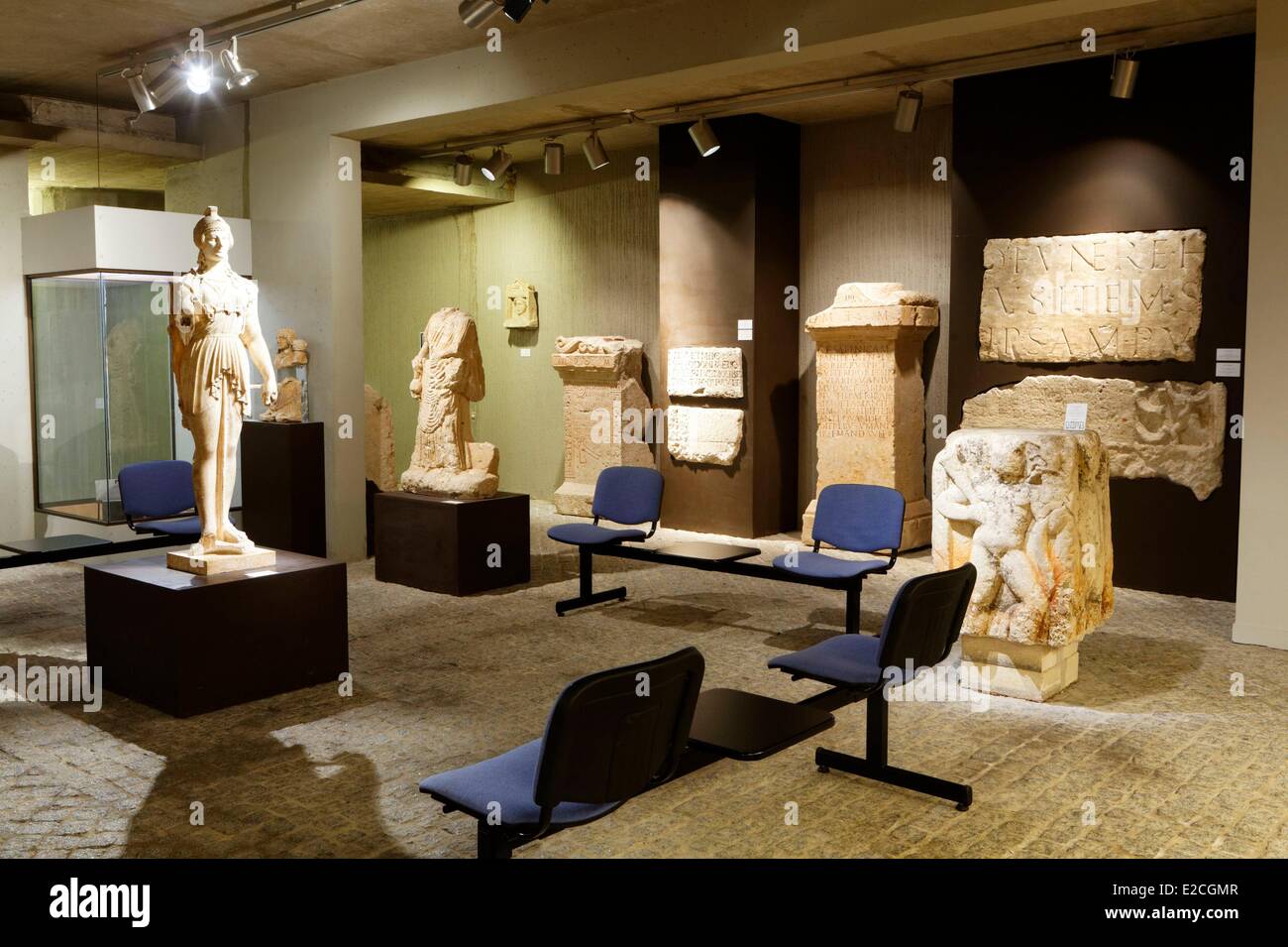 Roman chair museum hi-res stock photography and images - Alamy