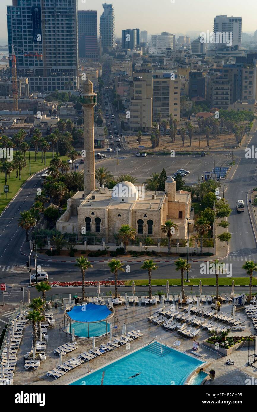 Israel, Tel Aviv, Jaffa district, the Hassan Bek Mosque on the sea ...