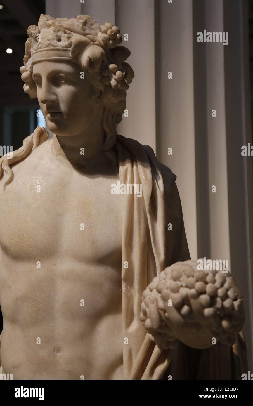 United Kingdom, London, British Museum, Greek art sculpture Stock Photo ...