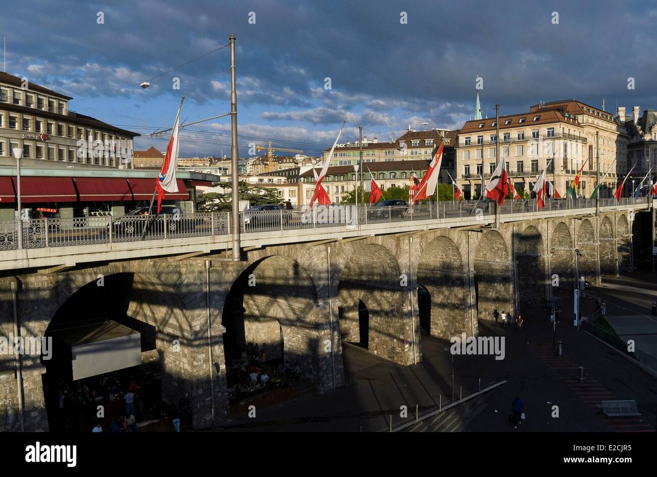 Switzerland, Canton of Vaud, Lausanne, city center, Grend-Bridge Place ...