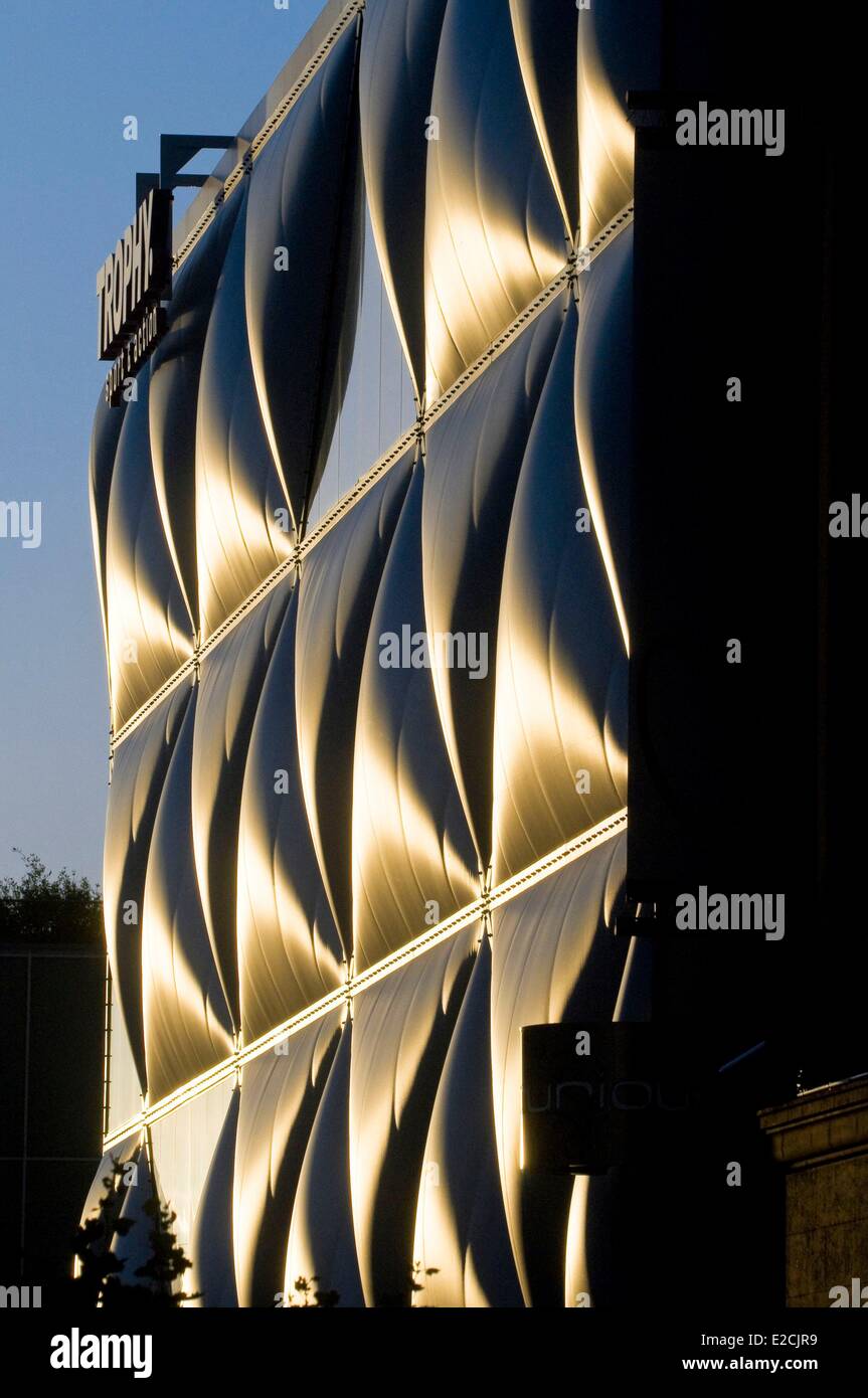 Switzerland, Canton of Vaud, Lausanne, Flon modern district of downtown ...