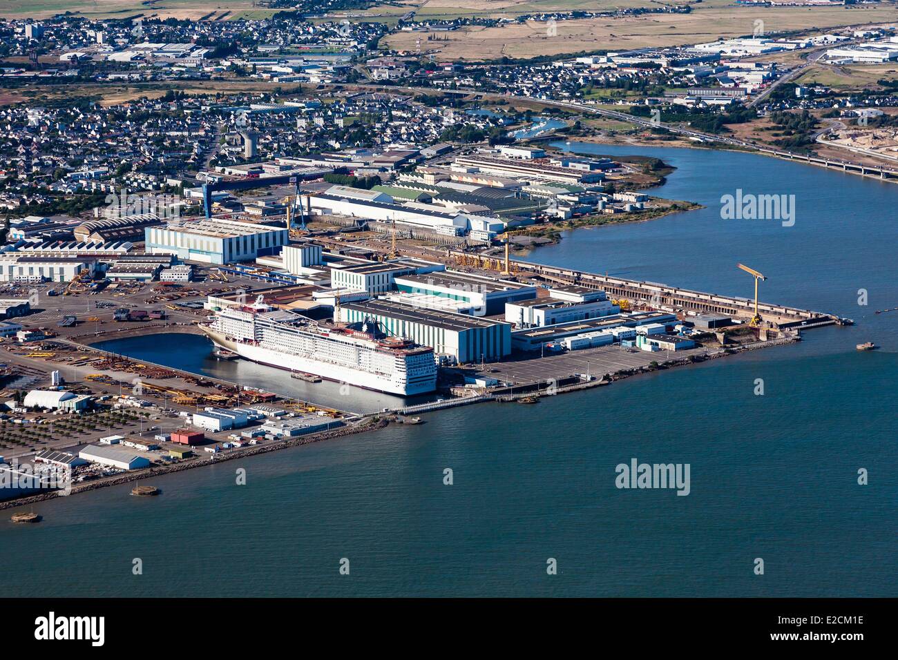 Shipyard saint nazaire loire atlantique hi-res stock photography and ...