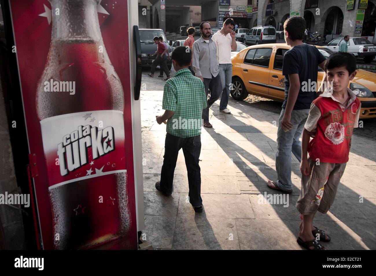 Cola middle east hi-res stock photography and images - Alamy