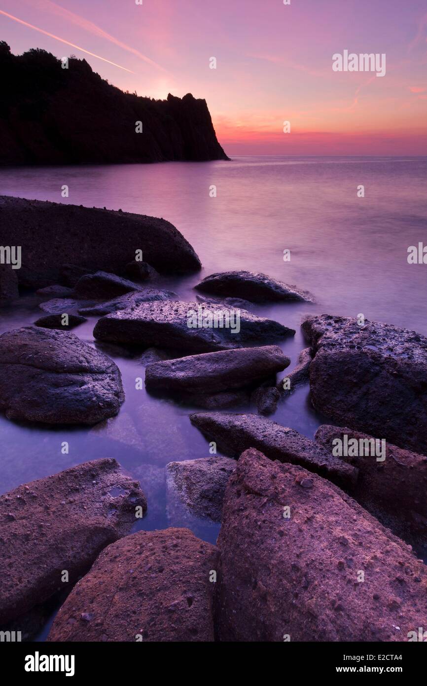 France Var Esterel Corniche Le Trayas rocky coast Stock Photo - Alamy