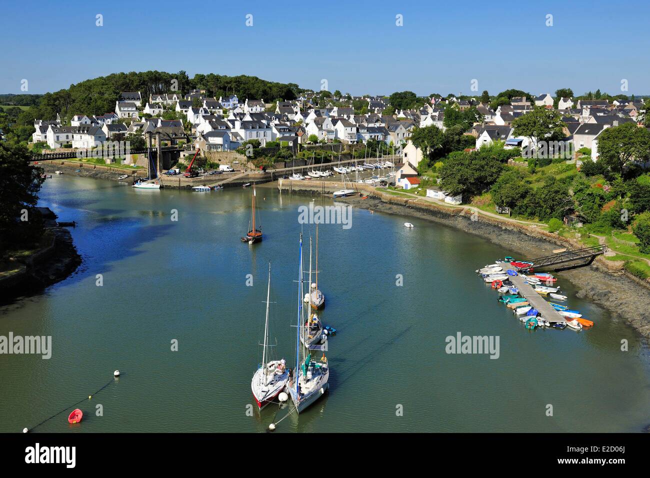 France Morbihan Le Bono harbour on the Bono river Stock Photo - Alamy
