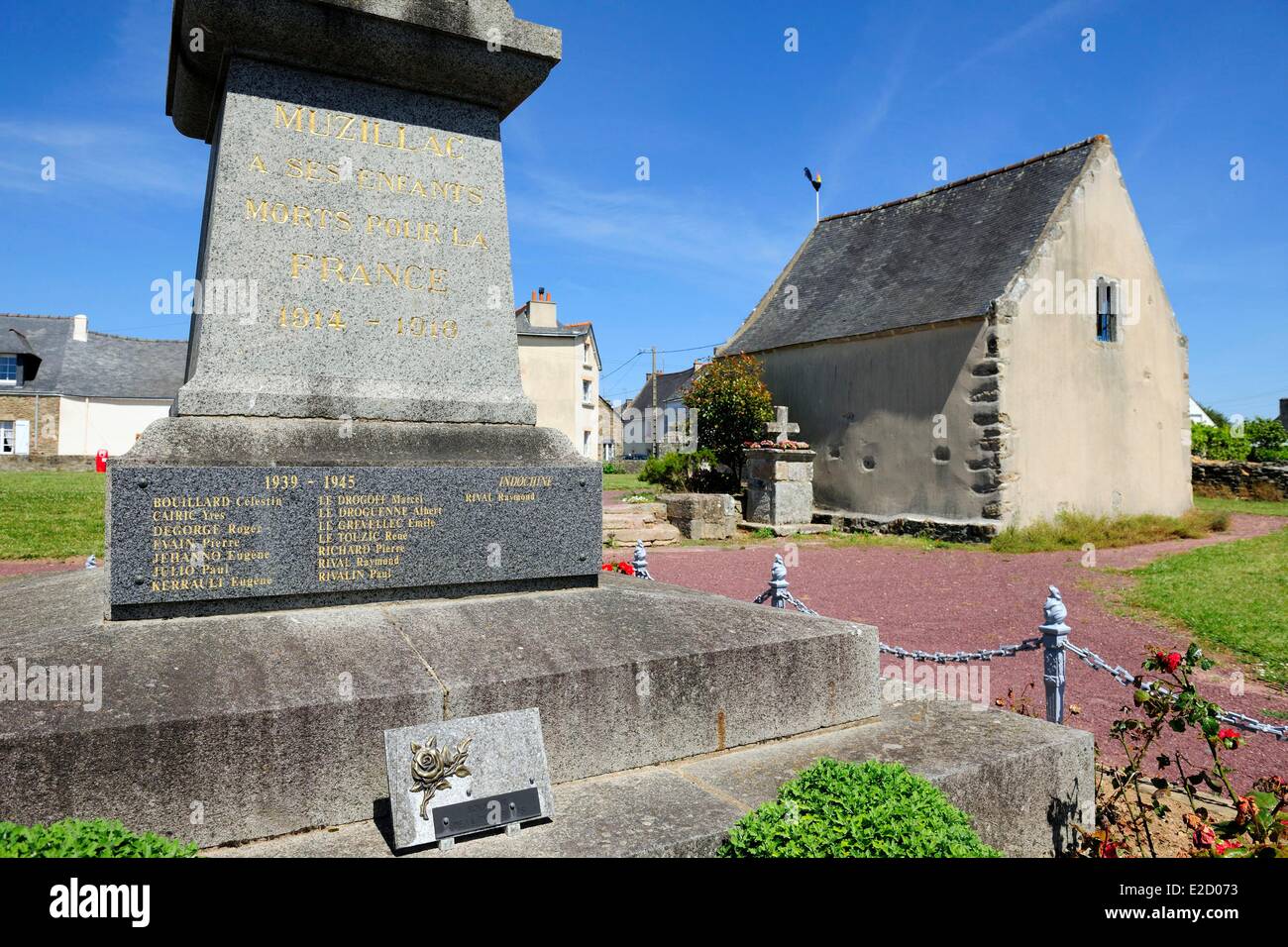 France Morbihan Muzillac the church of Bourg Pol Stock Photo - Alamy