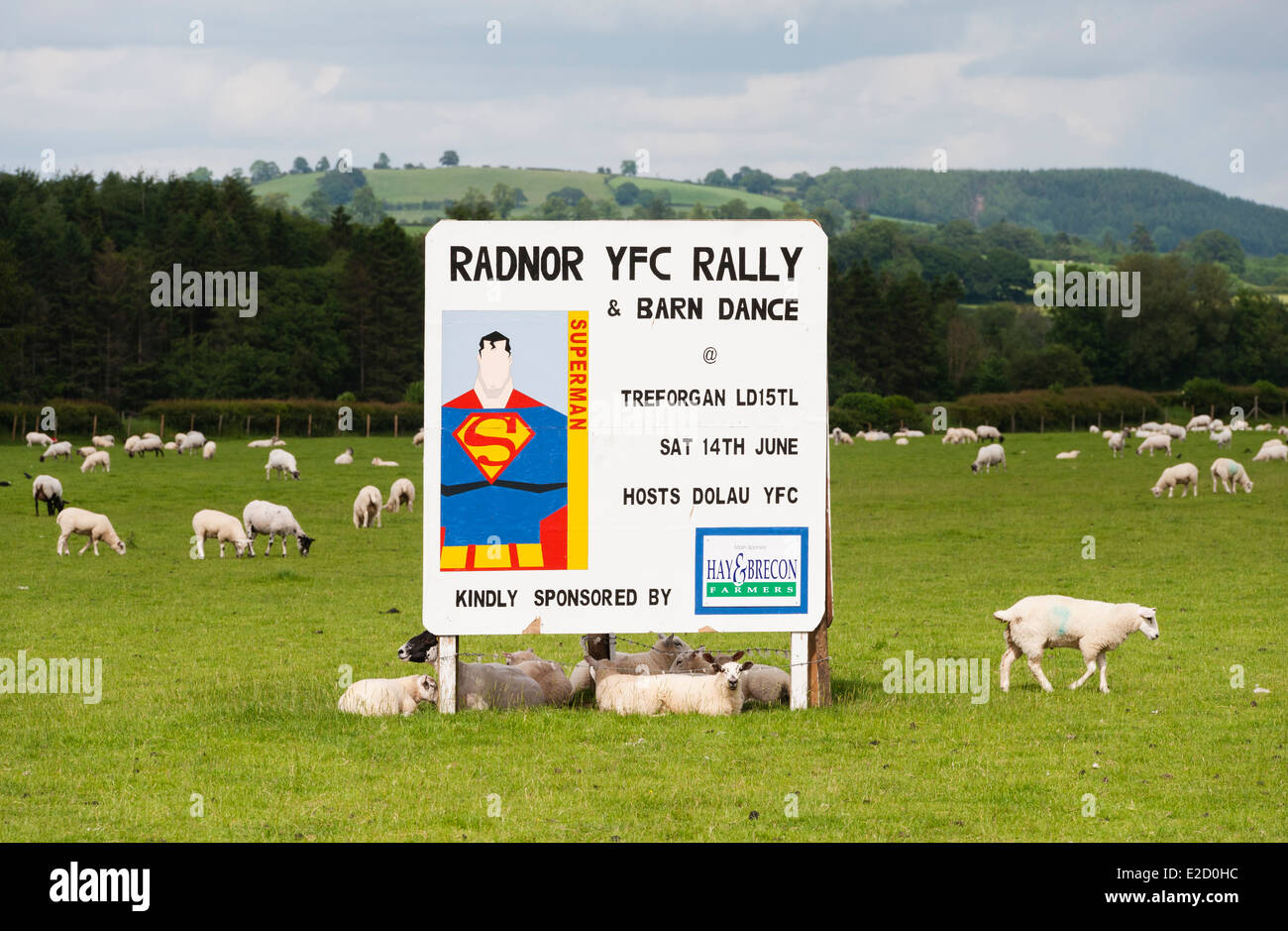 Barn dance hi-res stock photography and images - Alamy