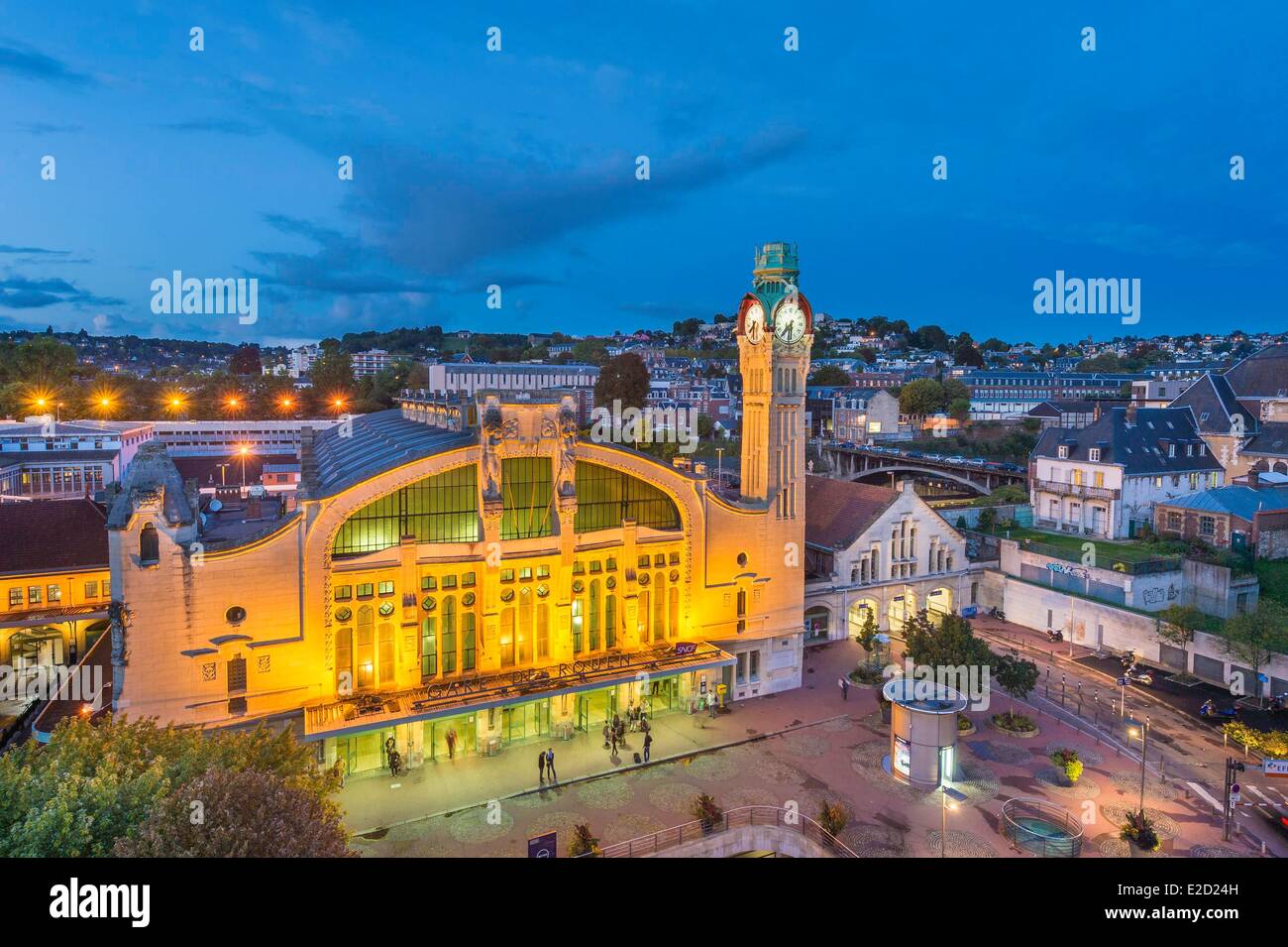 Rouen station hi-res stock photography and images - Alamy