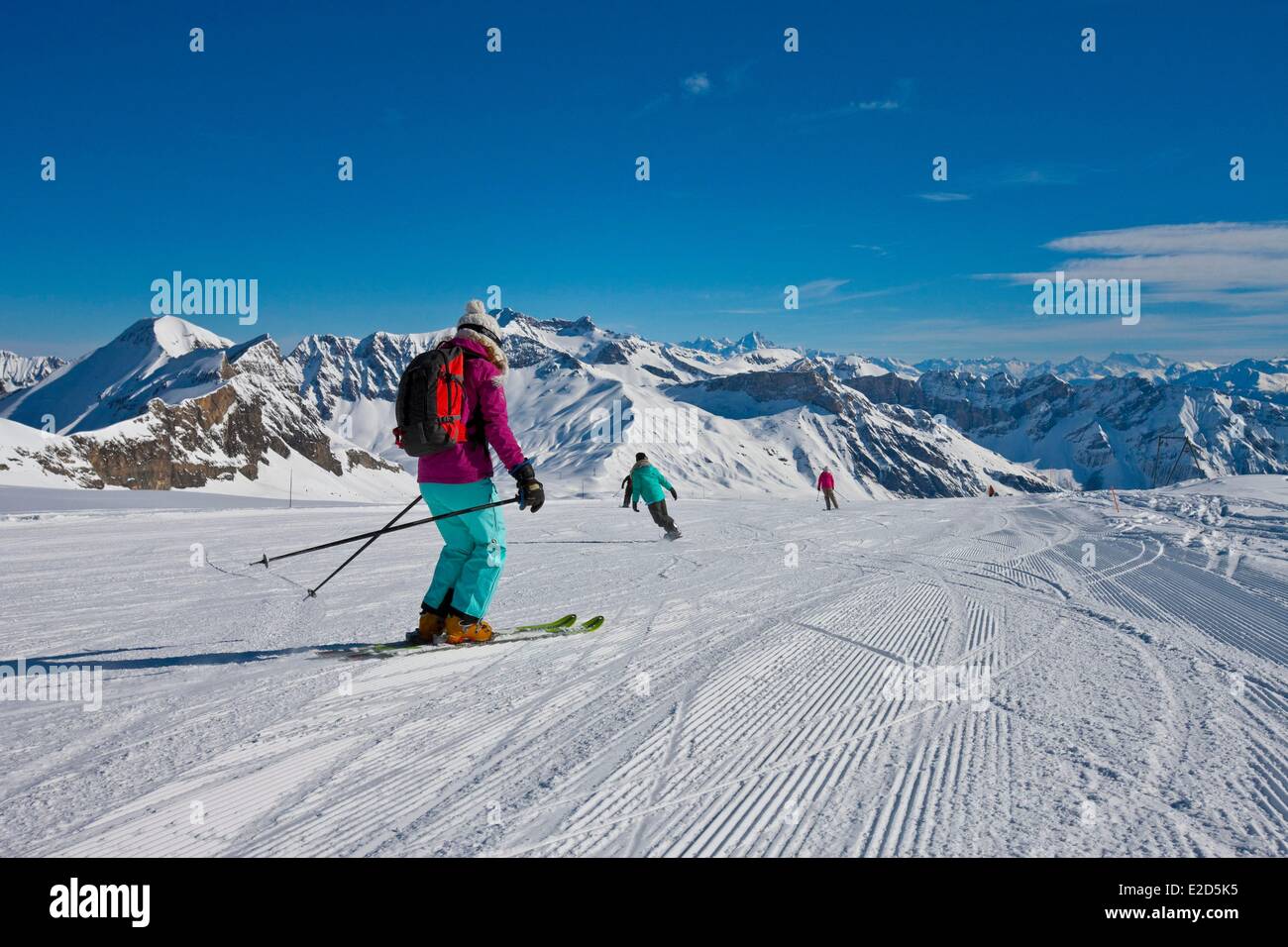 Switzerland Canton of Vaud Col de Pillon Glacier 3000 Stock Photo - Alamy