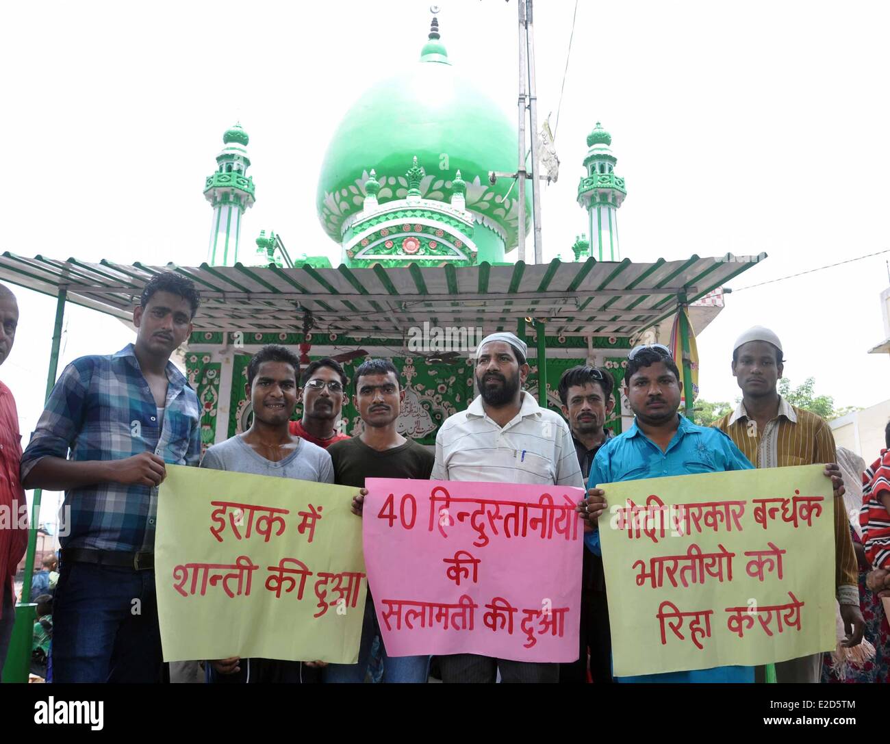 Prayer To Isis High Resolution Stock Photography and Images - Alamy