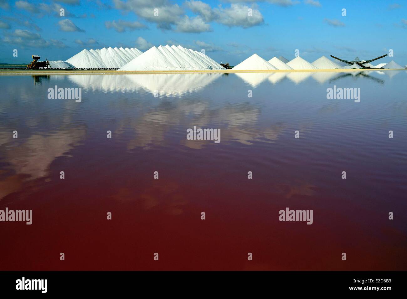 Bonaire salt flats hi-res stock photography and images - Alamy