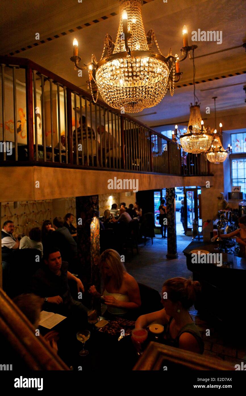 Dragonfly bar edinburgh hi-res stock photography and images - Alamy