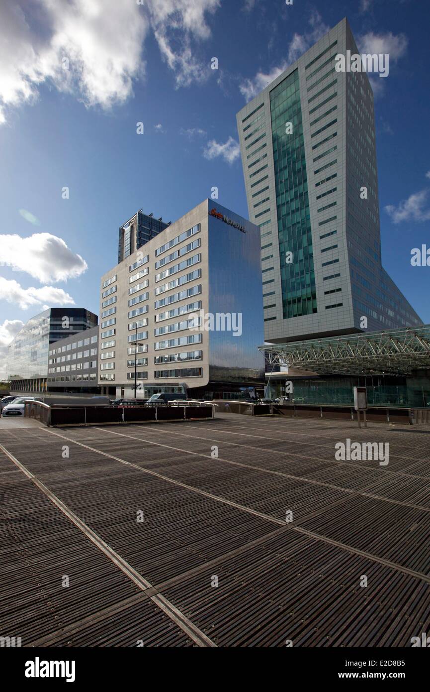 France Nord Lille Euralille LCL tower by architect Christian de ...